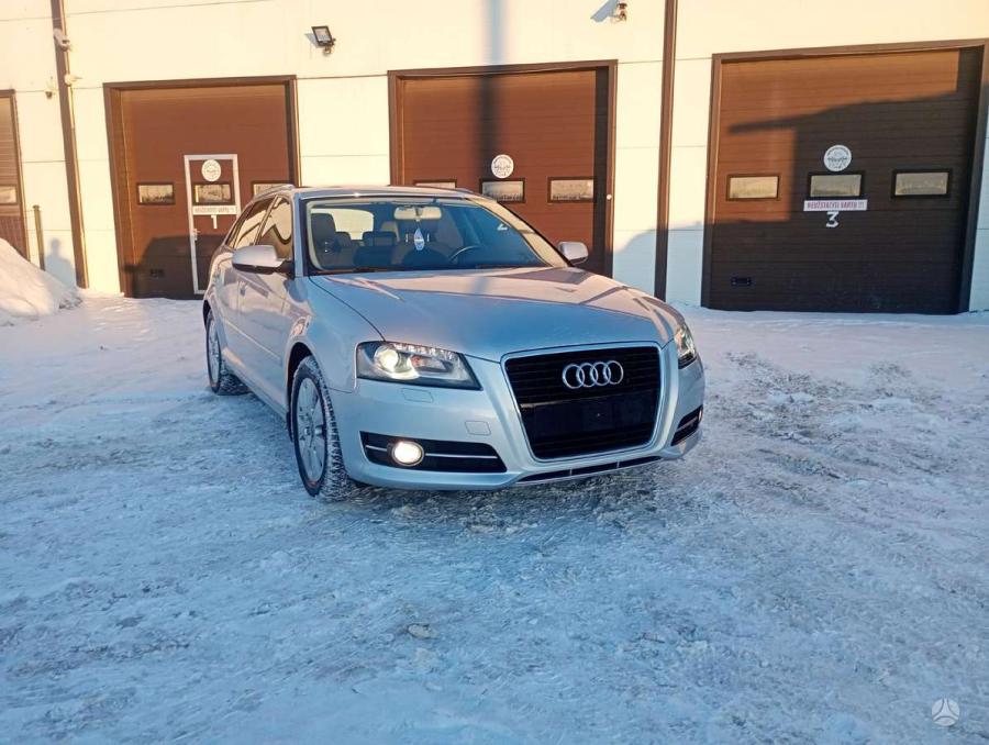 Pelēks Audi A3 2011 Utena, ar dzinēja tilpumu 1.20 L un nobraukumu 141 tūkst. km par 4400 €, foto 1 vietnē AUTOMOTO.COM.LV