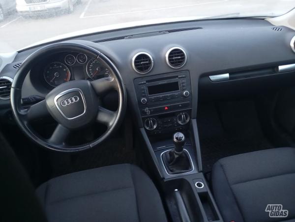 Grey Audi A3 2011 in Kaunas, with an engine capacity of 1.40 L and mileage of 238 thousand km for 1350 €, photo 9 on AUTOMOTO.COM.LV