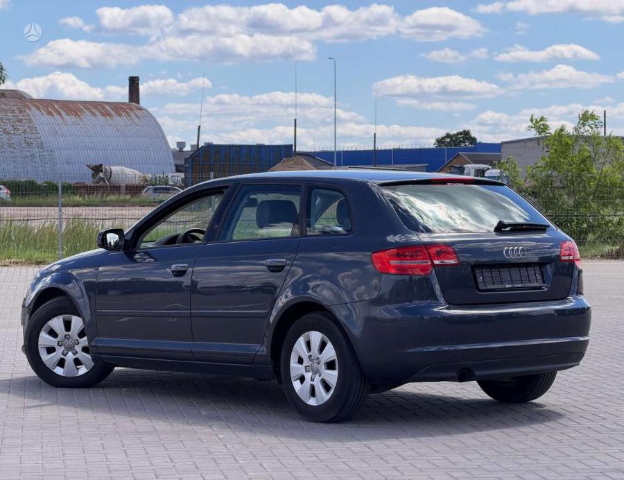 Pelēks Audi A3 2011 Tauragė, ar dzinēja tilpumu 1.60 L un nobraukumu 227 tūkst. km par 4800 €, foto 7 vietnē AUTOMOTO.COM.LV