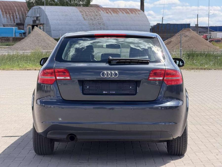 Pelēks Audi A3 2011 Tauragė, ar dzinēja tilpumu 1.60 L un nobraukumu 227 tūkst. km par 4800 €, foto 11 vietnē AUTOMOTO.COM.LV