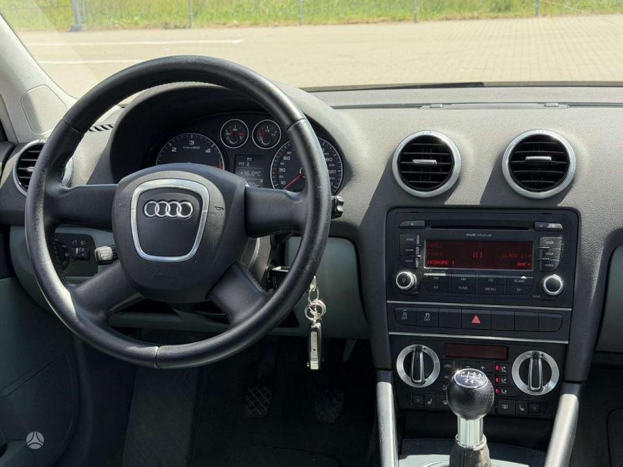 Pelēks Audi A3 2011 Tauragė, ar dzinēja tilpumu 1.60 L un nobraukumu 227 tūkst. km par 4800 €, foto 18 vietnē AUTOMOTO.COM.LV