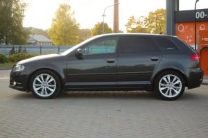 Pelēks Audi A3 2011 Jēkabpils, ar dzinēja tilpumu 1.60 L un nobraukumu 321 tūkst. km par 4890 €, foto 11 vietnē AUTOMOTO.COM.LV
