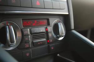 Pelēks Audi A3 2011 Jēkabpils, ar dzinēja tilpumu 1.60 L un nobraukumu 321 tūkst. km par 4890 €, foto 20 vietnē AUTOMOTO.COM.LV
