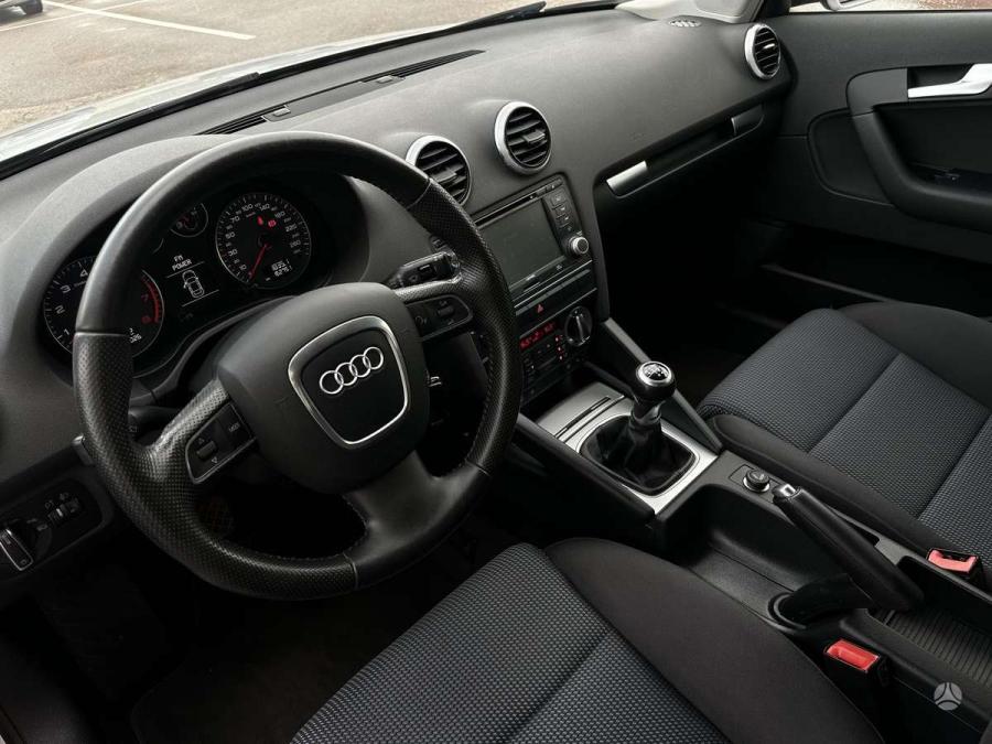 Grey Audi A3 2011 in Kaunas, with an engine capacity of 1.40 L and mileage of 163 thousand km for 4390 €, photo 23 on AUTOMOTO.COM.LV