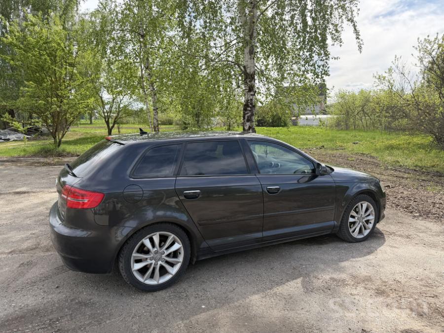 Grey Audi A3 2011 in Jekabpils, with an engine capacity of 1.60 L and mileage of 350 thousand km for 5500 €, photo 5 on AUTOMOTO.COM.LV