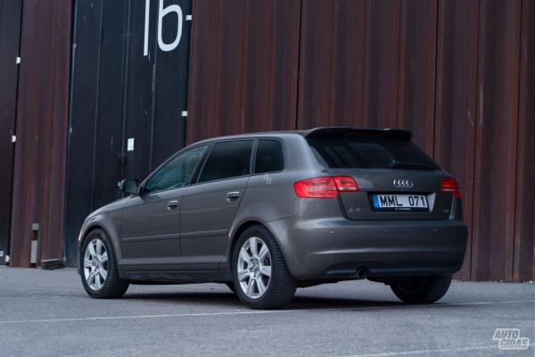 Pelēks Audi A3 2011 Kauņa, ar dzinēja tilpumu 1.60 L un nobraukumu 219 tūkst. km par 4500 €, foto 7 vietnē AUTOMOTO.COM.LV