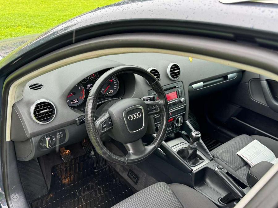 Grey Audi A3 2011 in Utena, with an engine capacity of 1.80 L and mileage of 188 thousand km for 5100 €, photo 15 on AUTOMOTO.COM.LV