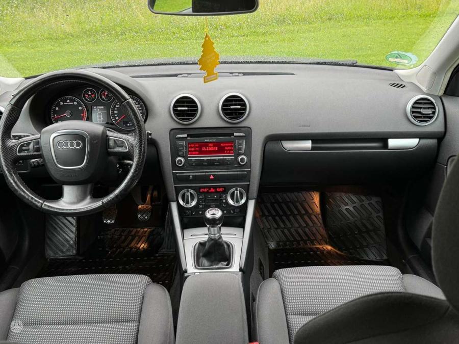 Grey Audi A3 2011 in Utena, with an engine capacity of 1.80 L and mileage of 188 thousand km for 5100 €, photo 22 on AUTOMOTO.COM.LV