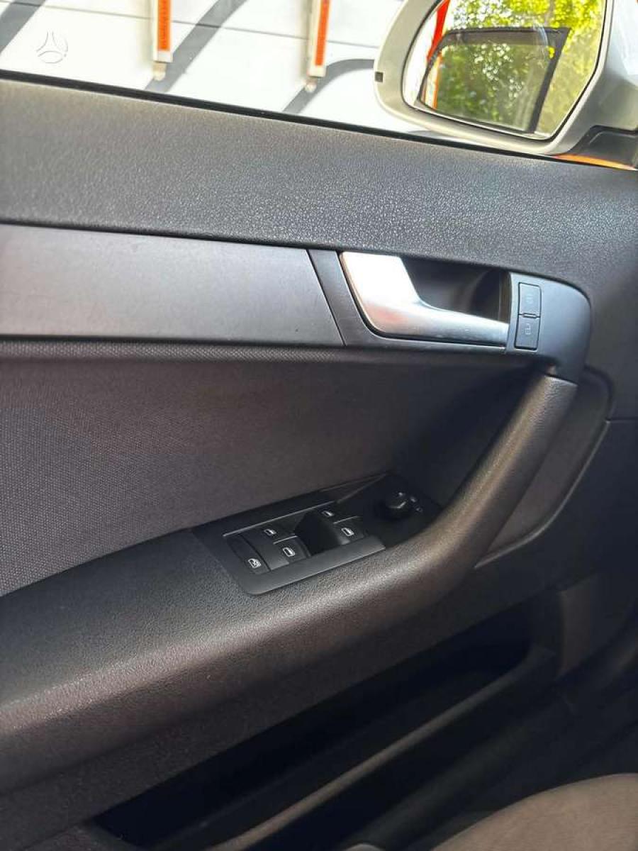 Pelēks Audi A3 2011 Viļņa, ar dzinēja tilpumu 1.60 L un nobraukumu 325 tūkst. km par 3250 €, foto 14 vietnē AUTOMOTO.COM.LV