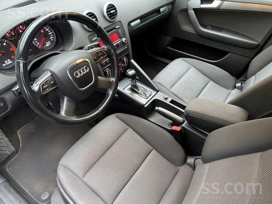 Grey Audi A3 2012 in Riga, with an engine capacity of 1.60 L and mileage of 255 thousand km for 5900 €, photo 6 on AUTOMOTO.COM.LV