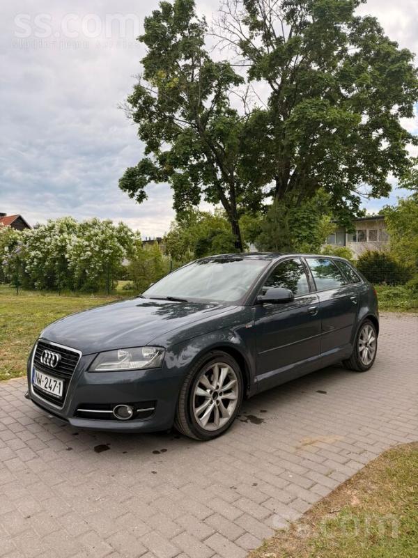 Grey Audi A3 2012 in Cesis, with an engine capacity of 1.60 L and mileage of 273 thousand km for 5500 €, photo 1 on AUTOMOTO.COM.LV
