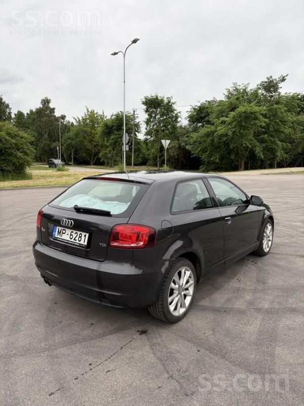 Pelēks Audi A3 2012 Rīga, ar dzinēja tilpumu 2.00 L un nobraukumu 325 tūkst. km par 4600 €, foto 3 vietnē AUTOMOTO.COM.LV