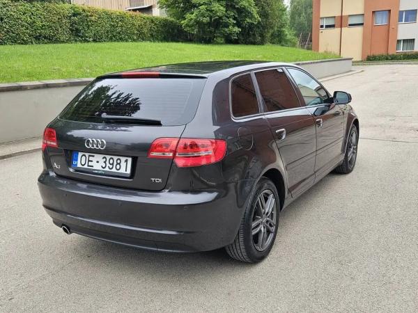 Pelēks Audi A3 2012 Jēkabpils, ar dzinēja tilpumu 1.60 L un nobraukumu 240 tūkst. km par 5990 €, foto 4 vietnē AUTOMOTO.COM.LV