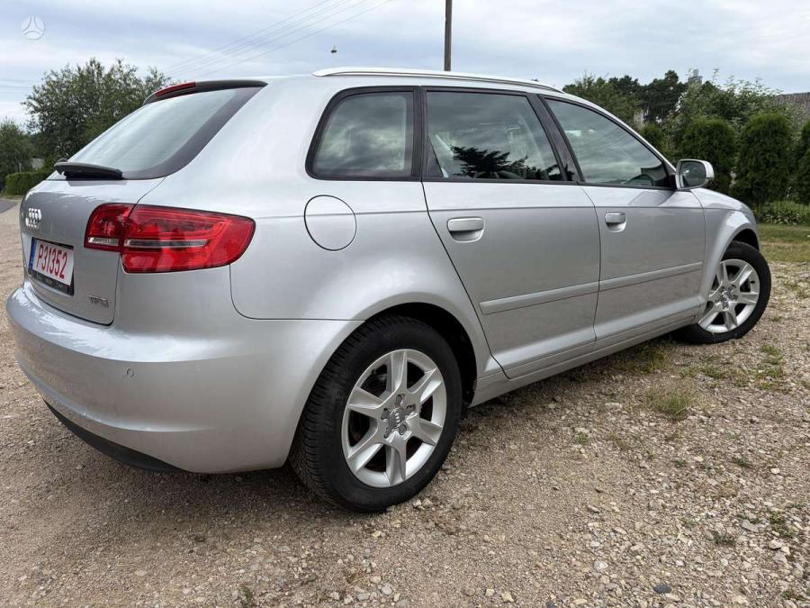 Pelēks Audi A3 2012 Jurbarkas, ar dzinēja tilpumu 1.20 L un nobraukumu 151 tūkst. km par 5500 €, foto 8 vietnē AUTOMOTO.COM.LV