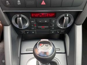 Pelēks Audi A3 2012 Jurbarkas, ar dzinēja tilpumu 1.20 L un nobraukumu 151 tūkst. km par 5500 €, foto 17 vietnē AUTOMOTO.COM.LV