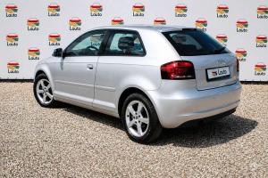 Pelēks Audi A3 2012 Viļņa, ar dzinēja tilpumu 1.60 L un nobraukumu 352 tūkst. km par 3400 €, foto 4 vietnē AUTOMOTO.COM.LV