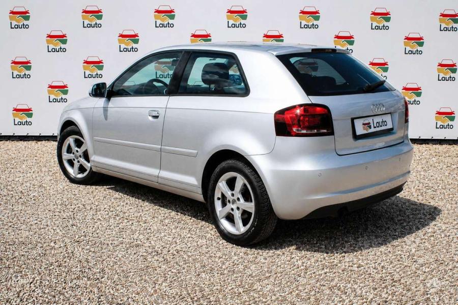 Pelēks Audi A3 2012 Viļņa, ar dzinēja tilpumu 1.60 L un nobraukumu 352 tūkst. km par 3400 €, foto 4 vietnē AUTOMOTO.COM.LV