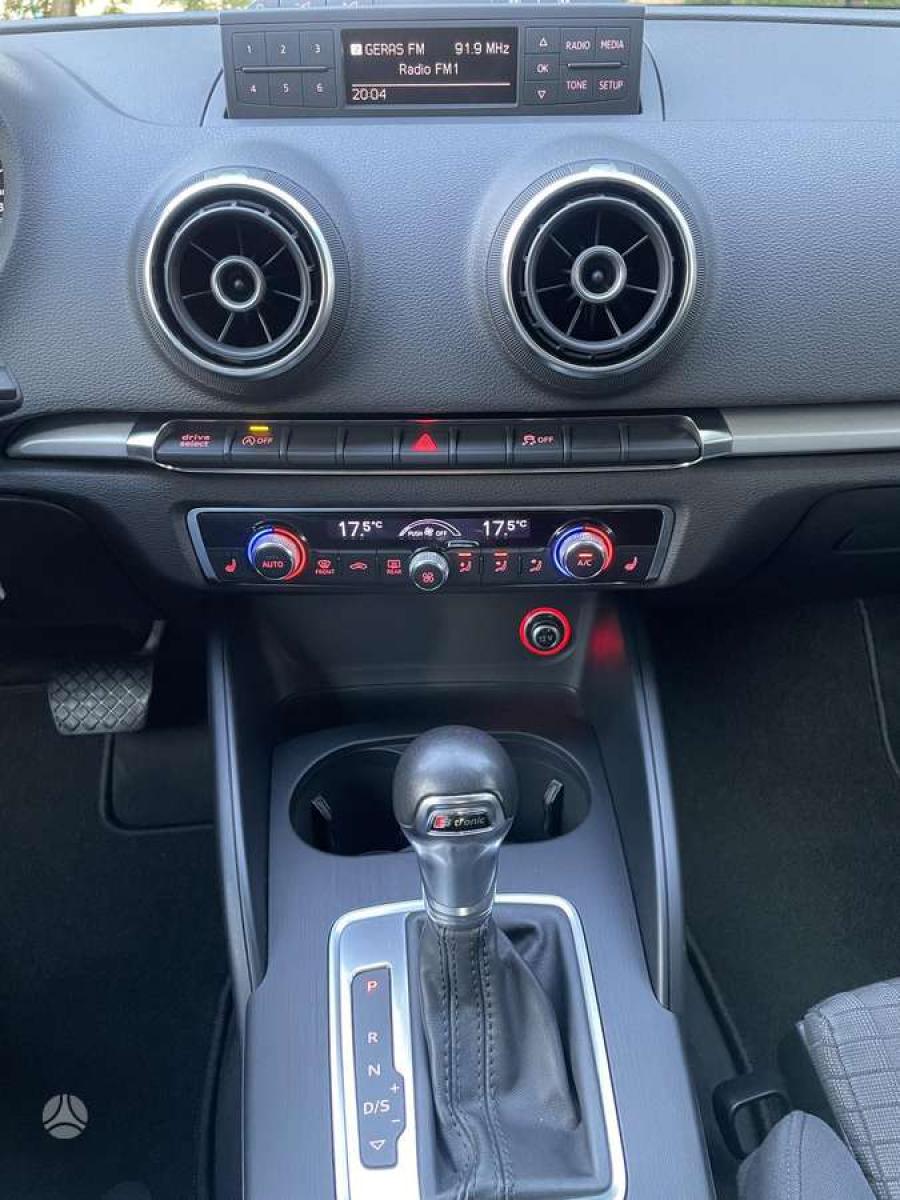 Grey Audi A3 2012 in Kaunas, with an engine capacity of 1.80 L and mileage of 170 thousand km for 7490 €, photo 18 on AUTOMOTO.COM.LV