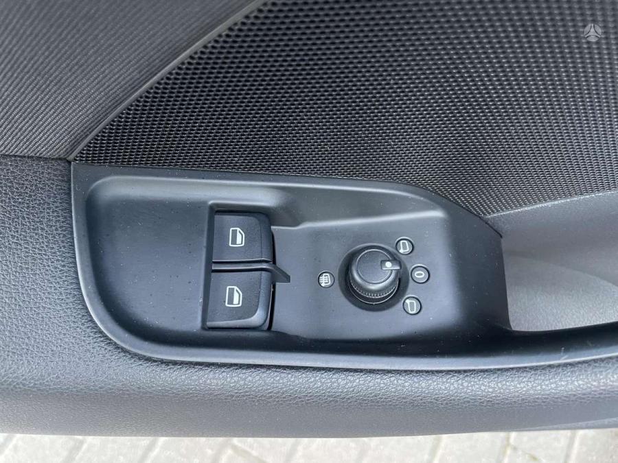 Grey Audi A3 2012 in Kaunas, with an engine capacity of 1.80 L and mileage of 170 thousand km for 7490 €, photo 22 on AUTOMOTO.COM.LV