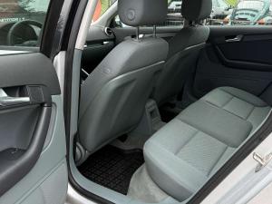 Grey Audi A3 2012 in Vilnius, with an engine capacity of 1.60 L and mileage of 294 thousand km for 5400 €, photo 22 on AUTOMOTO.COM.LV
