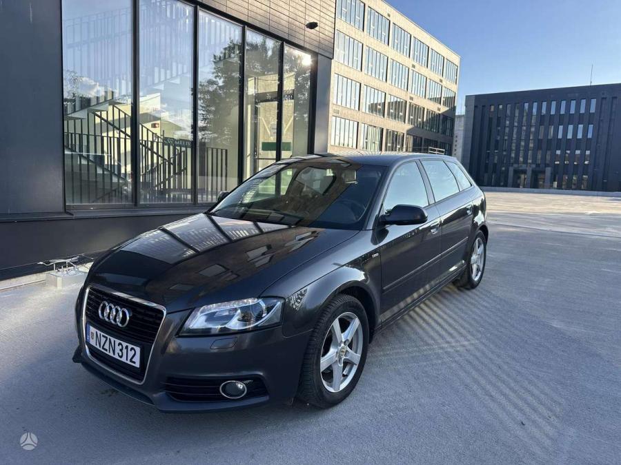 Pelēks Audi A3 2012 Kauņa, ar dzinēja tilpumu 1.20 L un nobraukumu 232 tūkst. km par 5880 €, foto 1 vietnē AUTOMOTO.COM.LV