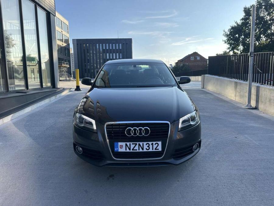 Pelēks Audi A3 2012 Kauņa, ar dzinēja tilpumu 1.20 L un nobraukumu 232 tūkst. km par 5880 €, foto 3 vietnē AUTOMOTO.COM.LV