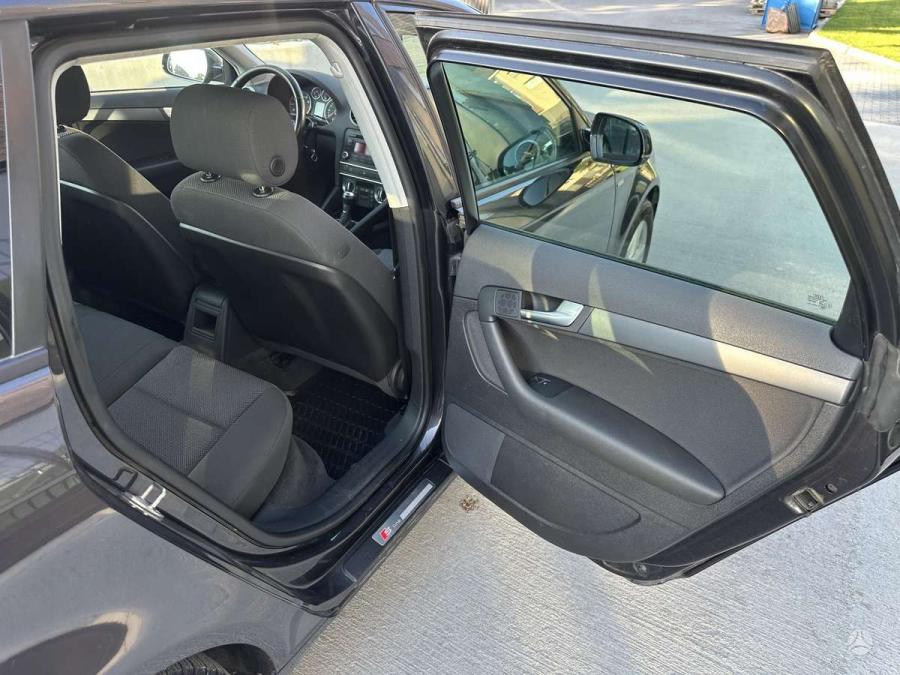 Pelēks Audi A3 2012 Kauņa, ar dzinēja tilpumu 1.20 L un nobraukumu 232 tūkst. km par 5880 €, foto 18 vietnē AUTOMOTO.COM.LV