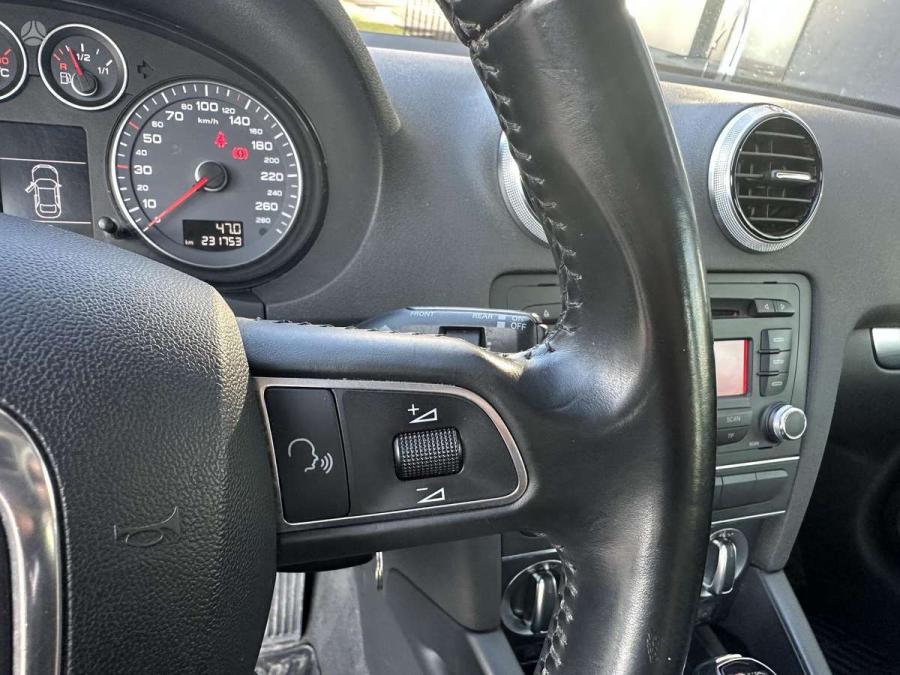 Pelēks Audi A3 2012 Kauņa, ar dzinēja tilpumu 1.20 L un nobraukumu 232 tūkst. km par 5880 €, foto 23 vietnē AUTOMOTO.COM.LV