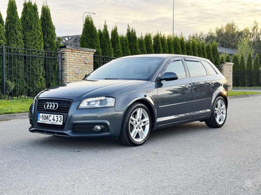 Grey Audi A3 2012 in Vilnius, with an engine capacity of 1.60 L and mileage of 286 thousand km for 6600 €, photo 1 on AUTOMOTO.COM.LV