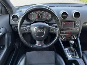 Grey Audi A3 2012 in Vilnius, with an engine capacity of 1.60 L and mileage of 286 thousand km for 6600 €, photo 7 on AUTOMOTO.COM.LV