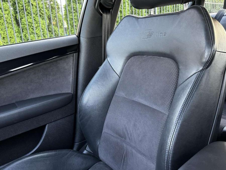Grey Audi A3 2012 in Vilnius, with an engine capacity of 1.60 L and mileage of 286 thousand km for 6600 €, photo 10 on AUTOMOTO.COM.LV