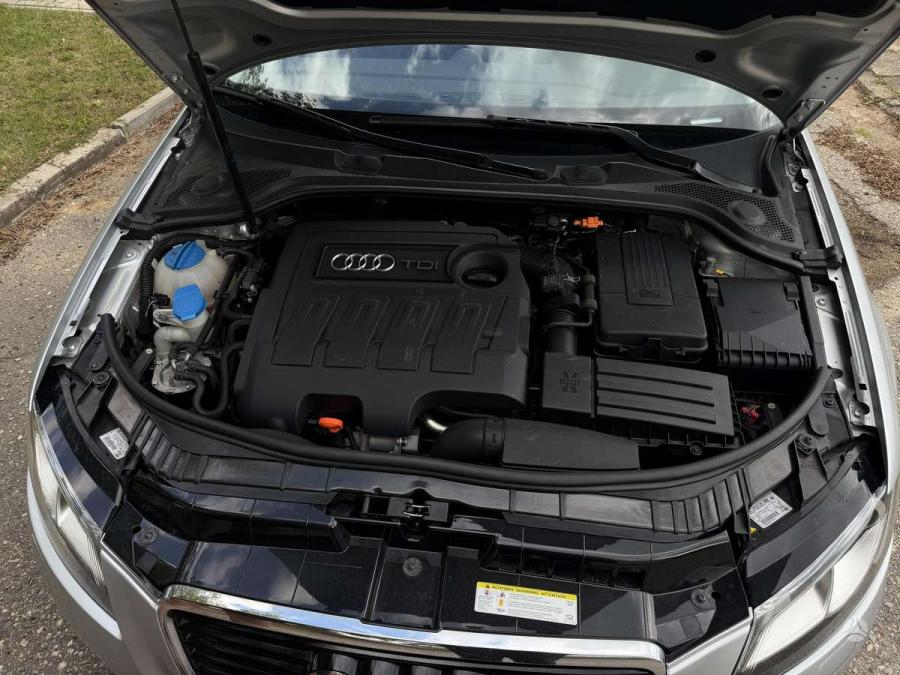 Pelēks Audi A3 2012 Utena, ar dzinēja tilpumu 1.60 L un nobraukumu 239 tūkst. km par 4490 €, foto 26 vietnē AUTOMOTO.COM.LV