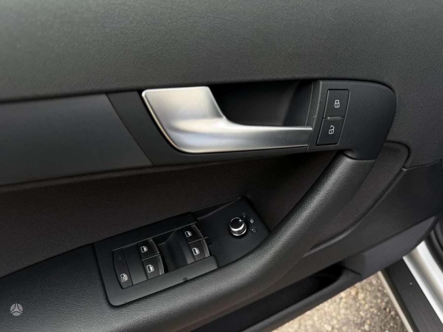 Pelēks Audi A3 2012 Utena, ar dzinēja tilpumu 1.60 L un nobraukumu 239 tūkst. km par 4490 €, foto 28 vietnē AUTOMOTO.COM.LV