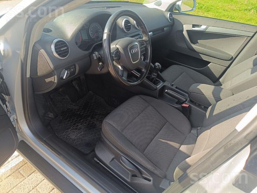 Grey Audi A3 2012 in Riga, with an engine capacity of 1.20 L and mileage of 206 thousand km for 5600 €, photo 9 on AUTOMOTO.COM.LV