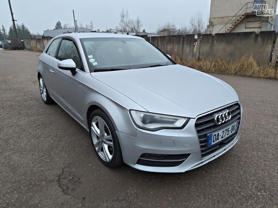 Grey Audi A3 2013 in Utena, with an engine capacity of 2.00 L and mileage of 283 thousand km for 7700 €, photo 4 on AUTOMOTO.COM.LV
