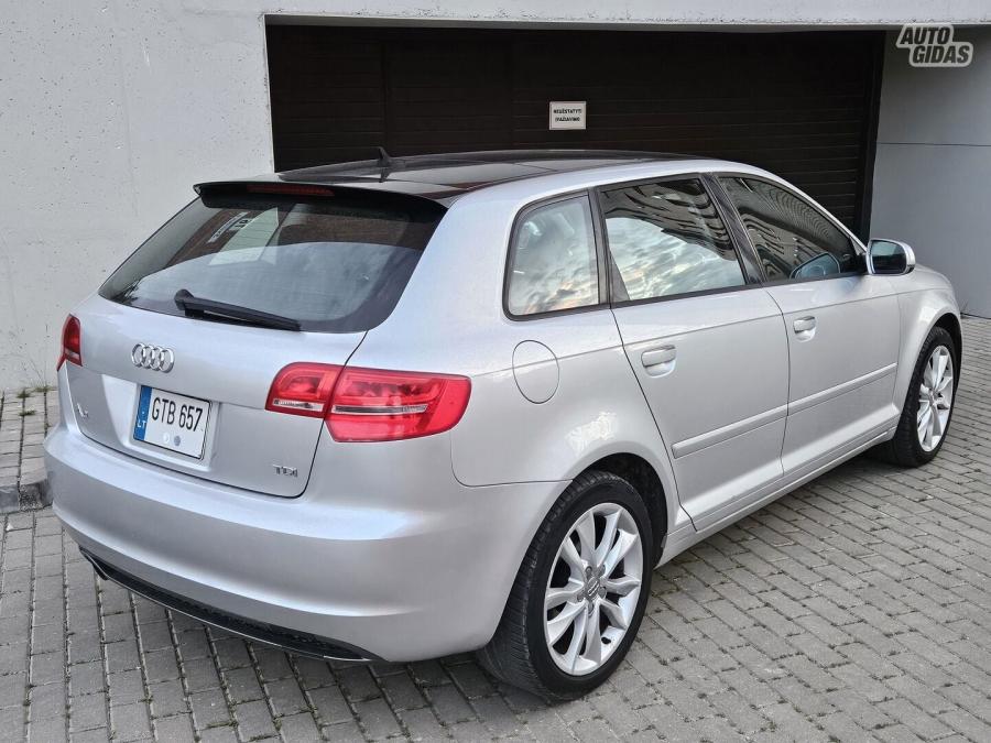 Pelēks Audi A3 2013 Viļņa, ar dzinēja tilpumu 2.00 L un nobraukumu 312 tūkst. km par 5600 €, foto 5 vietnē AUTOMOTO.COM.LV