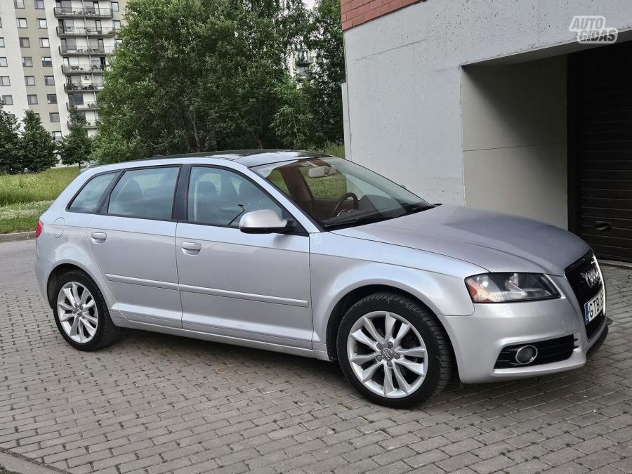 Pelēks Audi A3 2013 Viļņa, ar dzinēja tilpumu 2.00 L un nobraukumu 312 tūkst. km par 5600 €, foto 10 vietnē AUTOMOTO.COM.LV