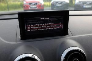 Pelēks Audi A3 2014 Jelgava, ar dzinēja tilpumu 1.40 L un nobraukumu 263 tūkst. km par 9990 €, foto 21 vietnē AUTOMOTO.COM.LV