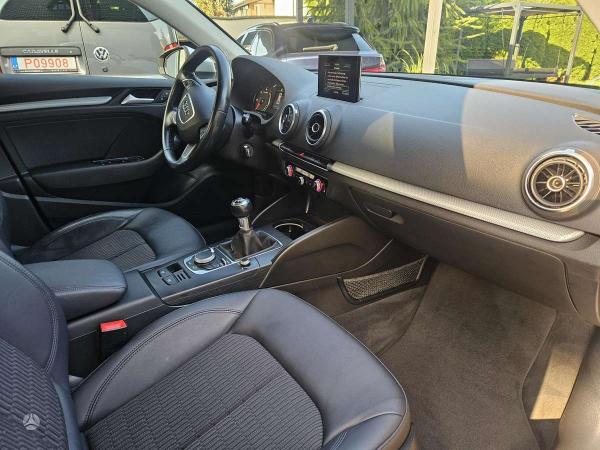 Pelēks Audi A3 2014 Radviliškis, ar dzinēja tilpumu 1.60 L un nobraukumu 250 tūkst. km par 7300 €, foto 10 vietnē AUTOMOTO.COM.LV