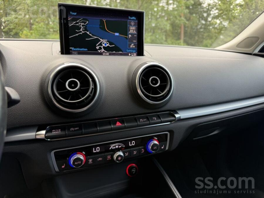 Pelēks Audi A3 2014 Ogre, ar dzinēja tilpumu 1.60 L un nobraukumu 270 tūkst. km par 7249 €, foto 13 vietnē AUTOMOTO.COM.LV