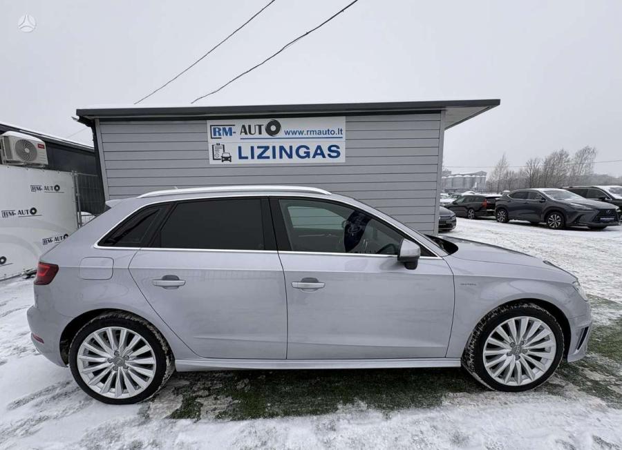 Pelēks Audi A3 2015 Panevēža, ar dzinēja tilpumu 1.40 L un nobraukumu 251 tūkst. km par 9300 €, foto 8 vietnē AUTOMOTO.COM.LV