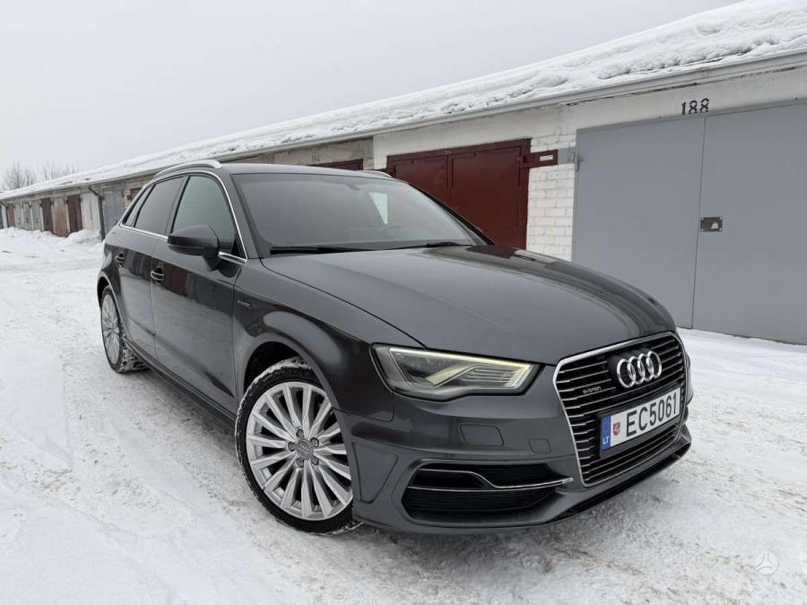 Grey Audi A3 2015 in Kaunas, with an engine capacity of 1.40 L and mileage of 290 thousand km for 7900 €, photo 7 on AUTOMOTO.COM.LV