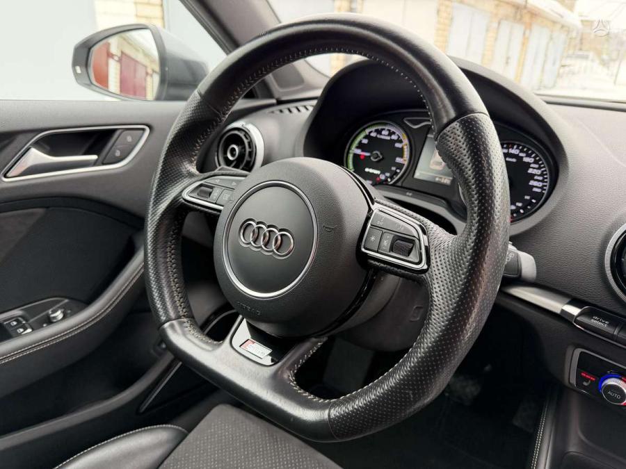 Grey Audi A3 2015 in Kaunas, with an engine capacity of 1.40 L and mileage of 290 thousand km for 7900 €, photo 25 on AUTOMOTO.COM.LV