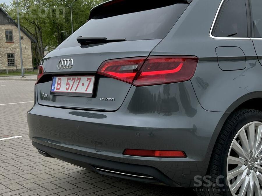 Grey Audi A3 2015 in Cesis, with an engine capacity of 1.40 L and mileage of 332 thousand km for 8900 €, photo 9 on AUTOMOTO.COM.LV