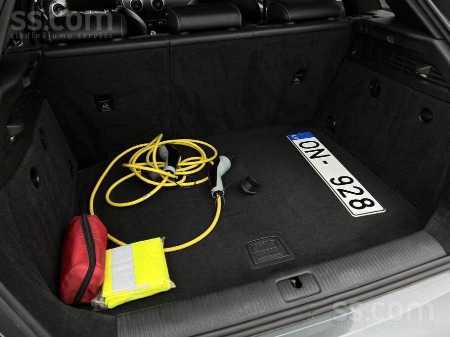 Grey Audi A3 2015 in Cesis, with an engine capacity of 1.40 L and mileage of 332 thousand km for 8900 €, photo 34 on AUTOMOTO.COM.LV