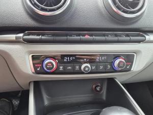 Pelēks Audi A3 2015 Kuldīga, ar dzinēja tilpumu 2.00 L un nobraukumu 251 tūkst. km par 10990 €, foto 12 vietnē AUTOMOTO.COM.LV