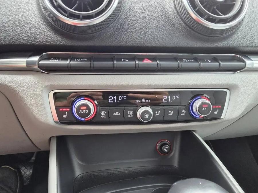 Pelēks Audi A3 2015 Kuldīga, ar dzinēja tilpumu 2.00 L un nobraukumu 251 tūkst. km par 10990 €, foto 12 vietnē AUTOMOTO.COM.LV