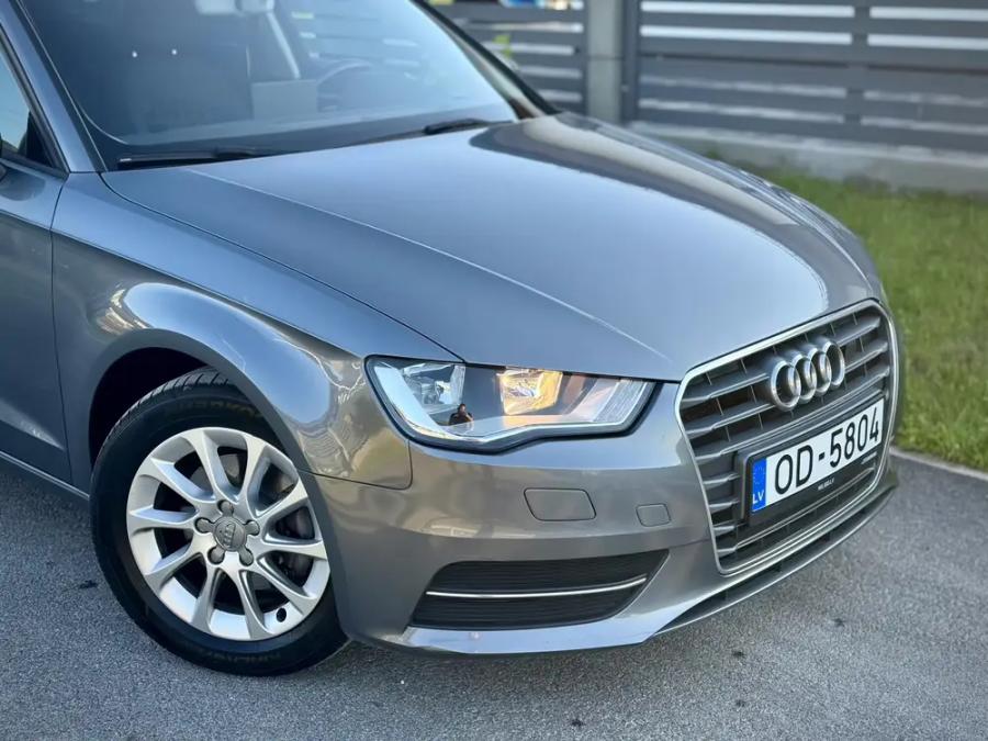 Grey Audi A3 2015 in Jelgava, with an engine capacity of 1.60 L and mileage of 267 thousand km for 7990 €, photo 5 on AUTOMOTO.COM.LV