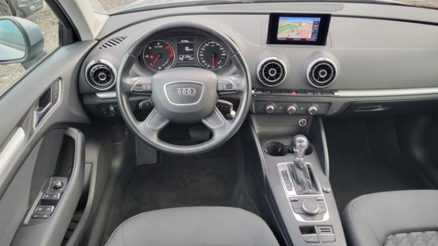 Grey Audi A3 2015 in Riga, with an engine capacity of 1.60 L and mileage of 220 thousand km for 9950 €, photo 11 on AUTOMOTO.COM.LV