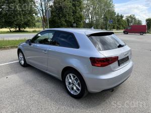 Grey Audi A3 2015 in Ogre, with an engine capacity of 1.60 L and mileage of 204 thousand km for 8499 €, photo 7 on AUTOMOTO.COM.LV